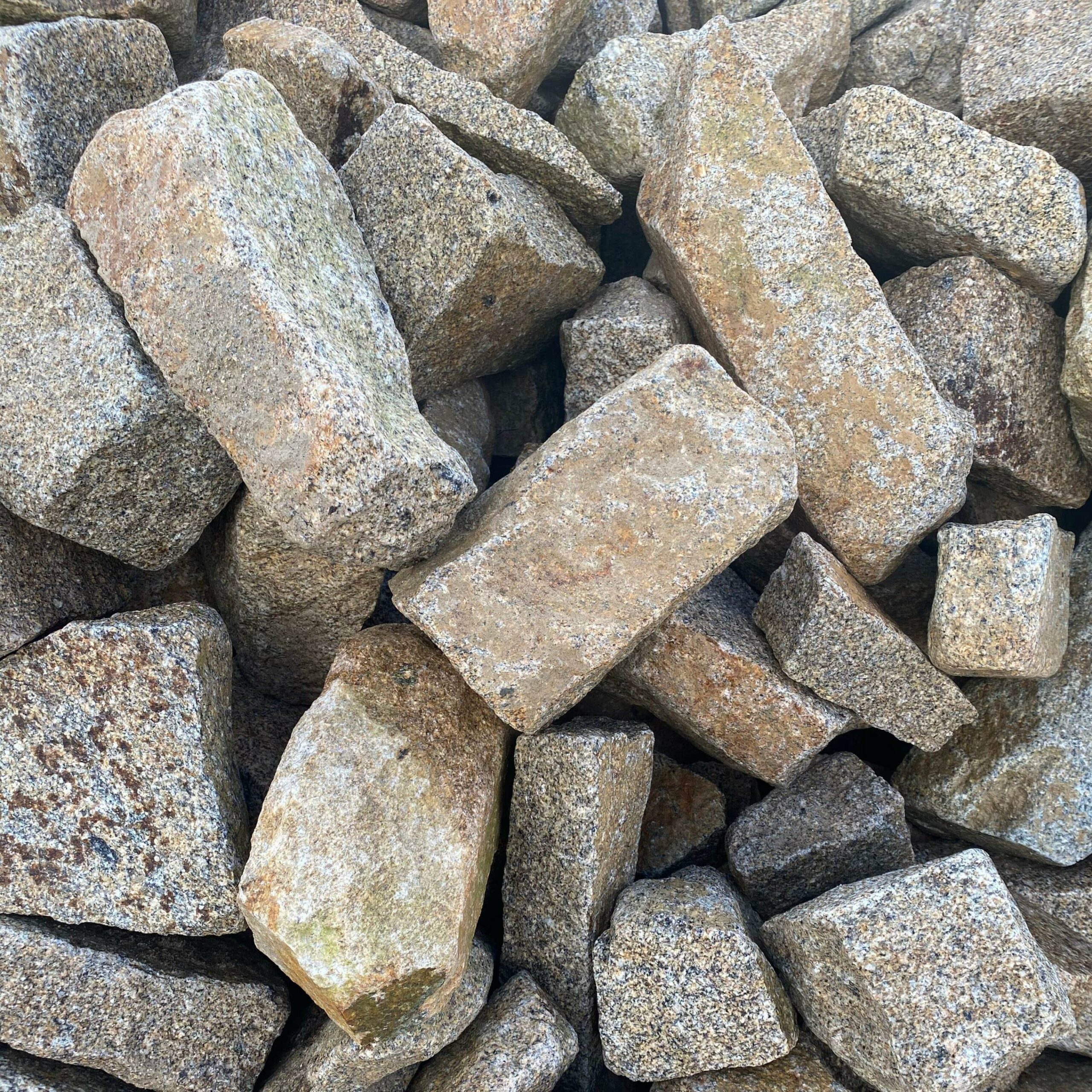 Au pays du jardin - Moellon clivé granit